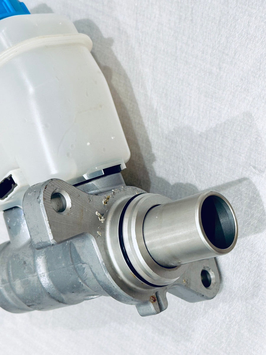 R35 GTR Brake Master Cylinder and Booster – Supertec Racing